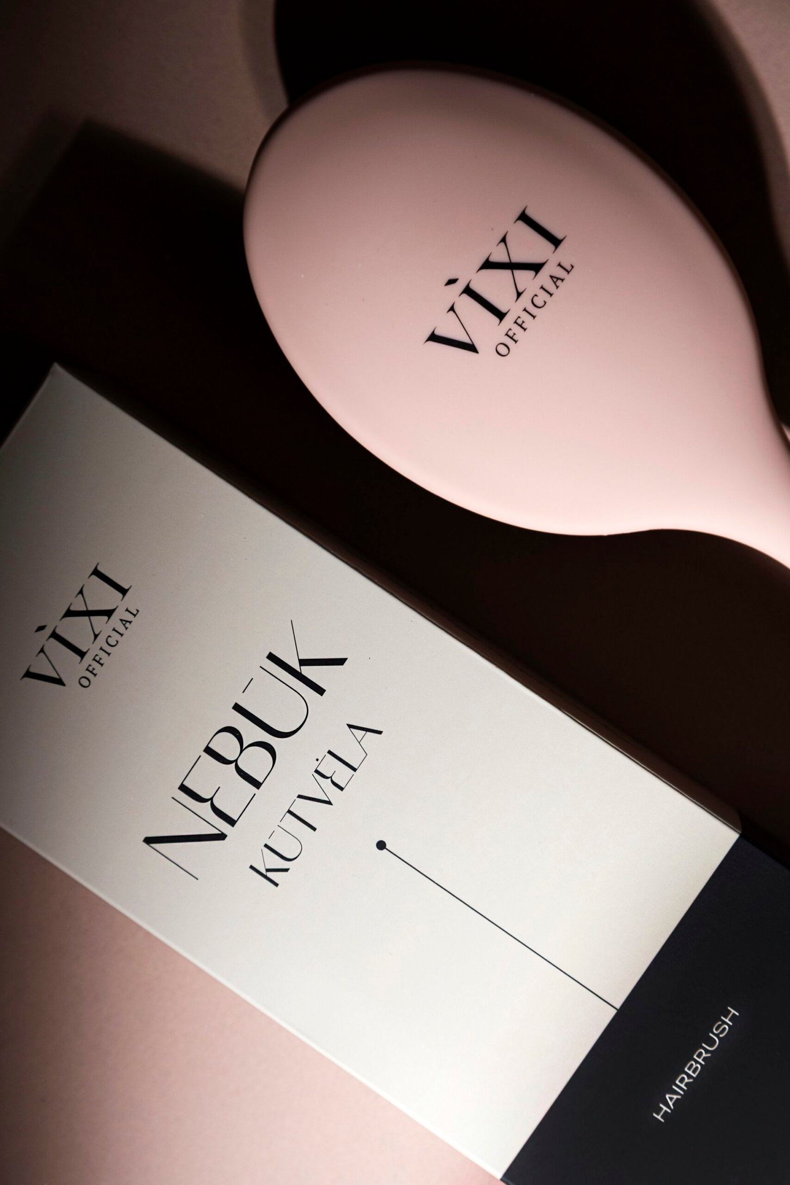 VIXI OFFICIAL plaukų šepetys | VIXI OFFICIAL